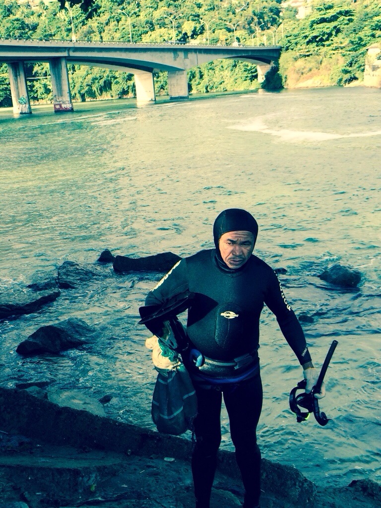 Urban recce run: Frogman in Rio – NixonScan