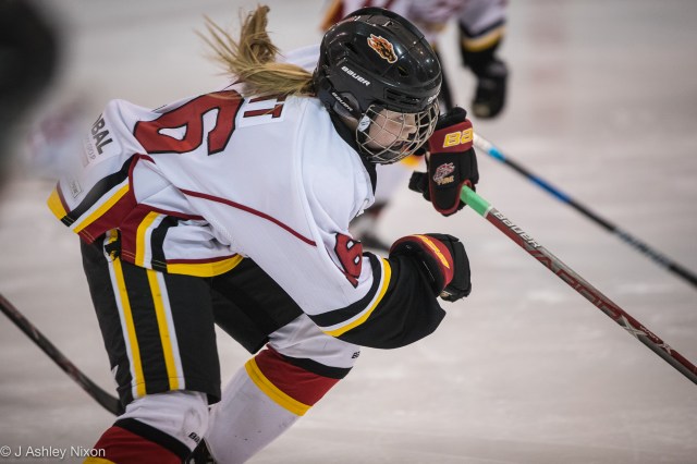 Fire burn Cyclones in Lethbridge – NixonScan